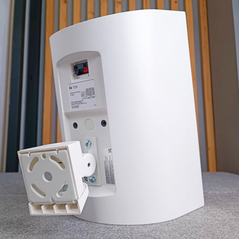 TOA F-08WT ตู้ลำโพงแขวน สีขาว พร้อมขาแขวน ลำโพงติดผนัง ขนาด 8 นิ้ว รองรับกำลังขับ 180 วัตต์ 8 ...