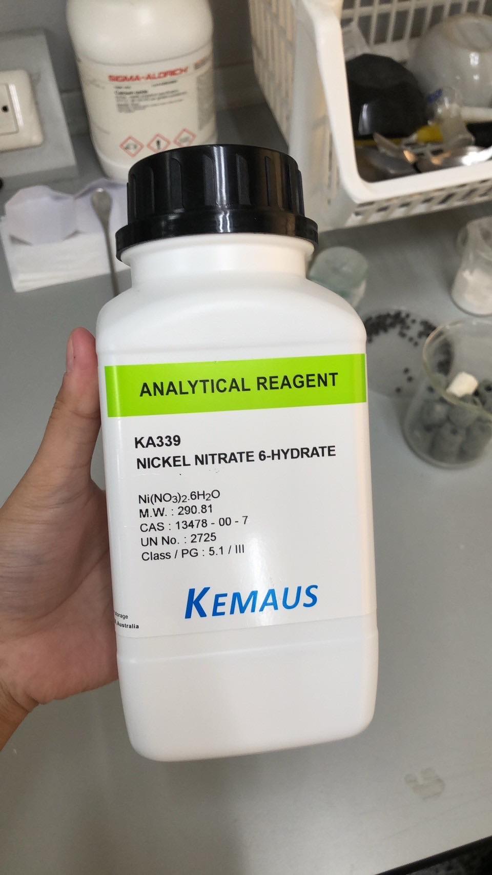 Nickel nitrate hexahydrate 99% AR.grade (500 กรัม/ขวด) ยี่ห้อ KemAus, Australia - แล็ป วัลเล่ย์ ...