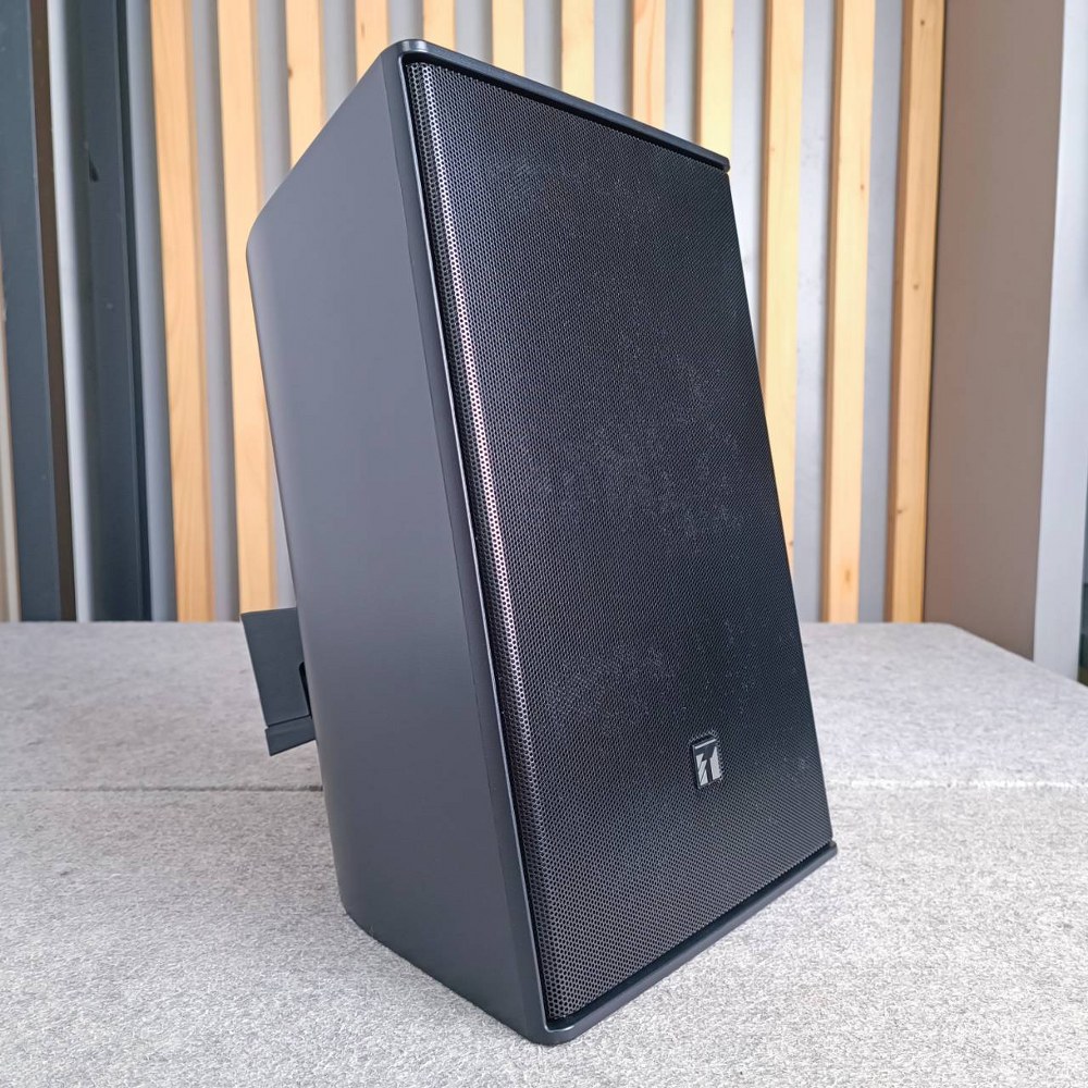 TOA F-08BT ตู้ลำโพงแขวน สีดำ พร้อมขาแขวน ลำโพงติดผนัง ขนาด 8 นิ้ว รองรับกำลังขับ 180 วัตต์ 8 ...