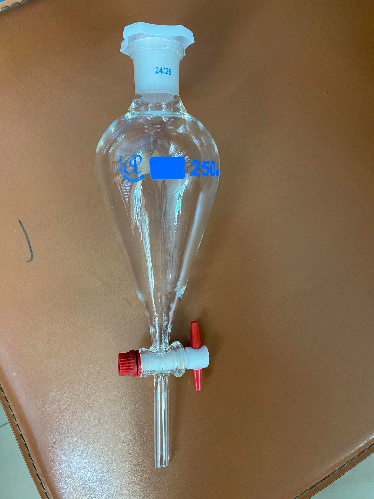 กรวยแยกสาร Separating funnel (Separatory funnel) ยี่ห้อ Arco, England ...
